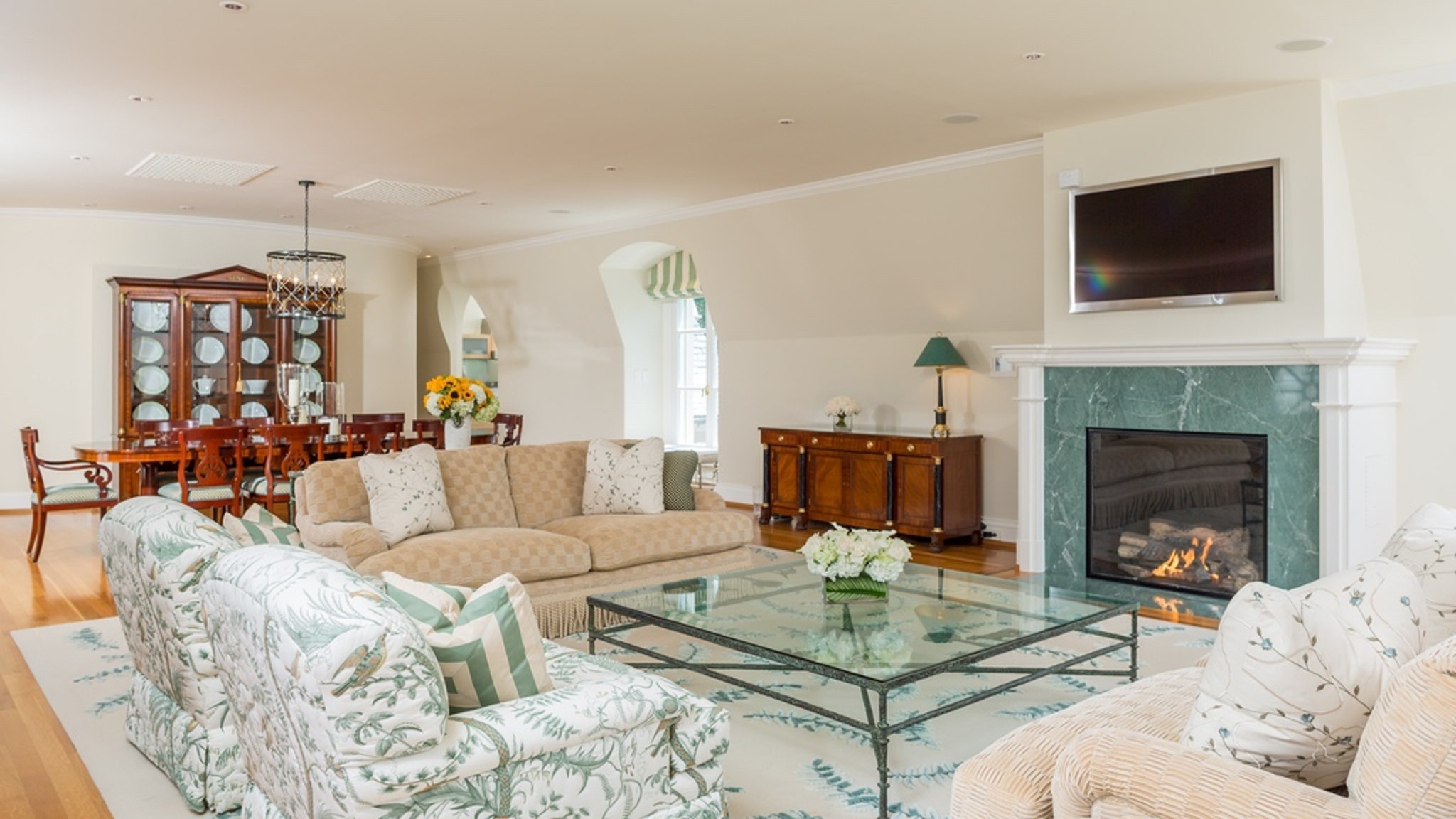 Dan Snyder Lists MD Home For $49 Mil