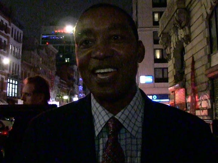 Dalvin Cook Celebrates Breakout Year W/ Insane Diamond Pendant, 'The Chef!'