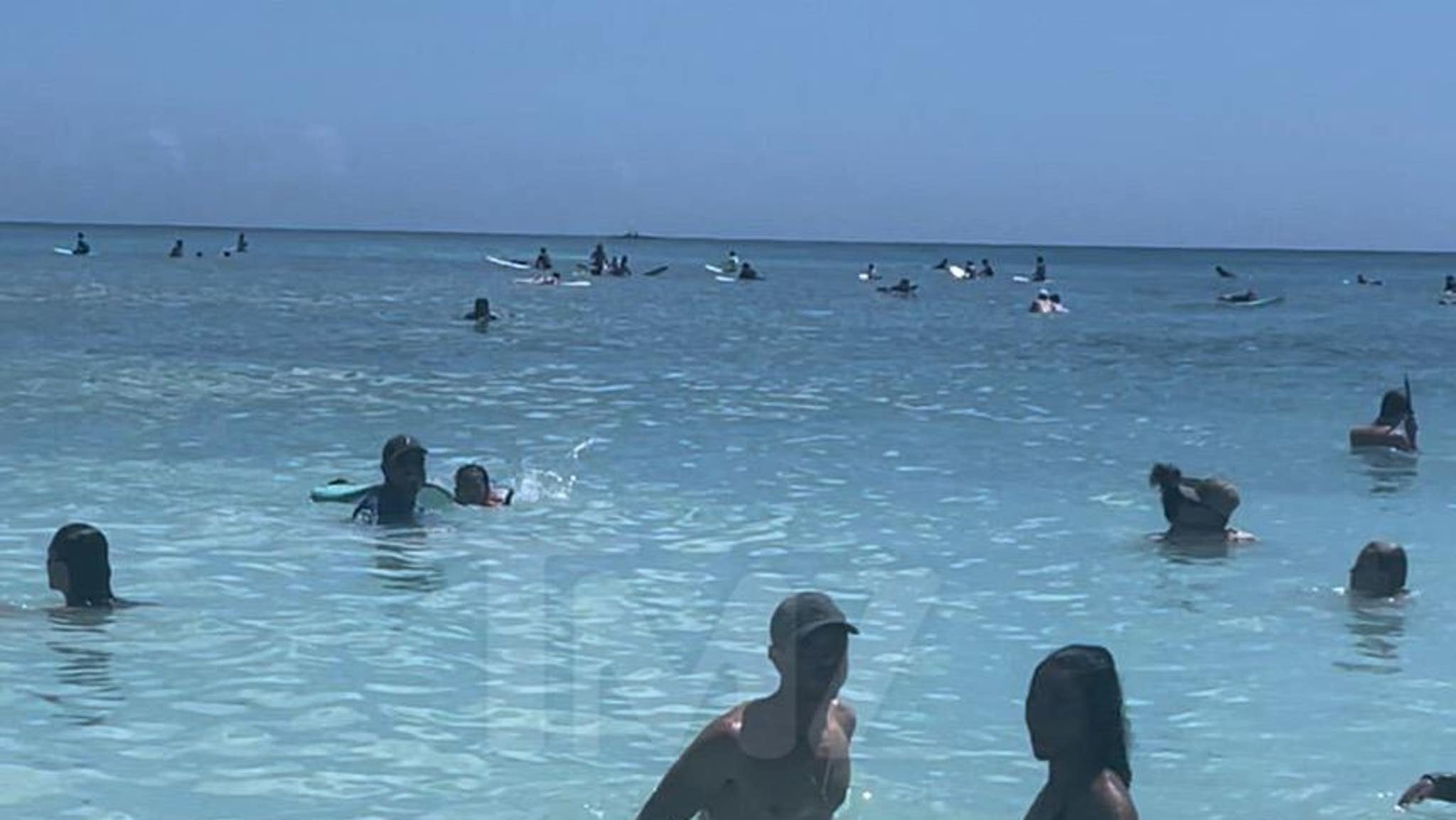 TLC's Chili & Matthew Lawrence At The Beach