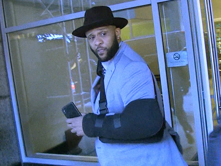 Andre Drummond And Jennette Mccurdy Kissing