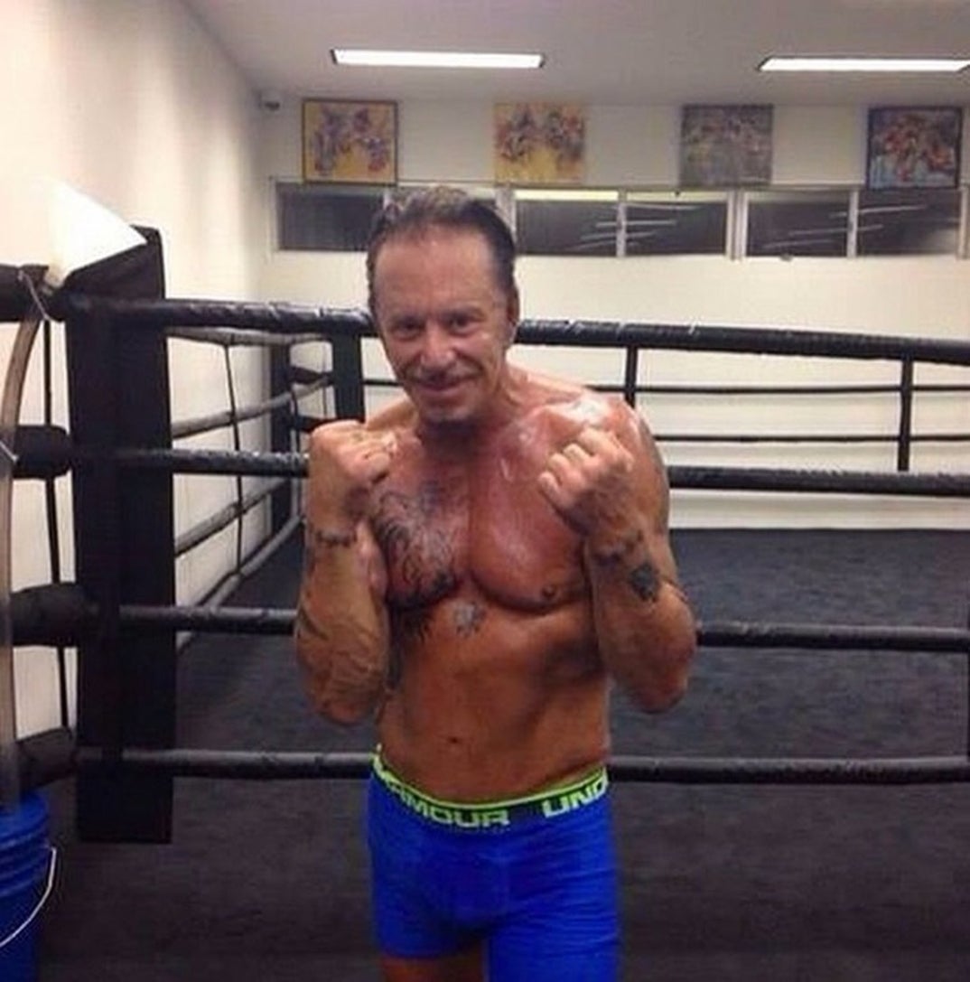 Mickey Rourke Culturismo Mickey Rourke Plastic Surgery: A Dramatic