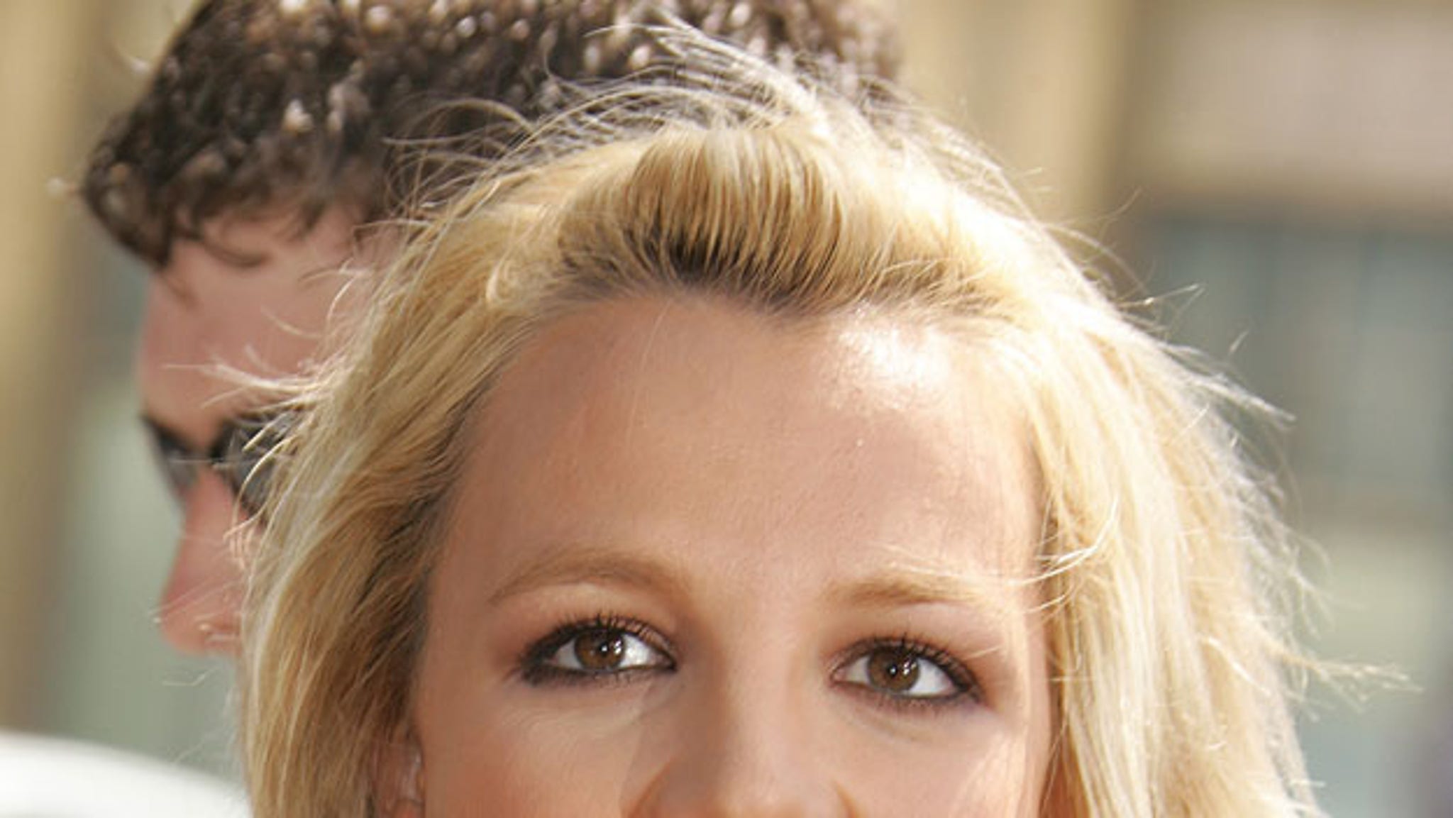 Britney Spears -- Bubblegum Pop!