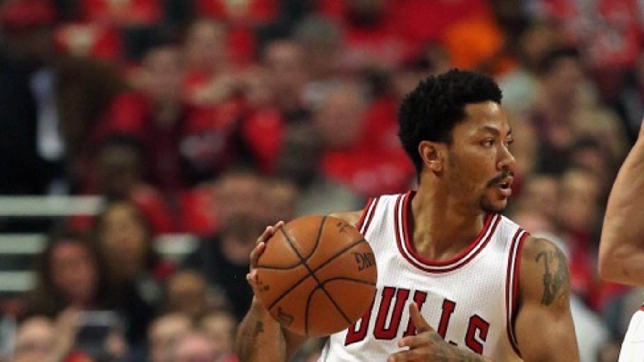 Derrick Rose On The Court