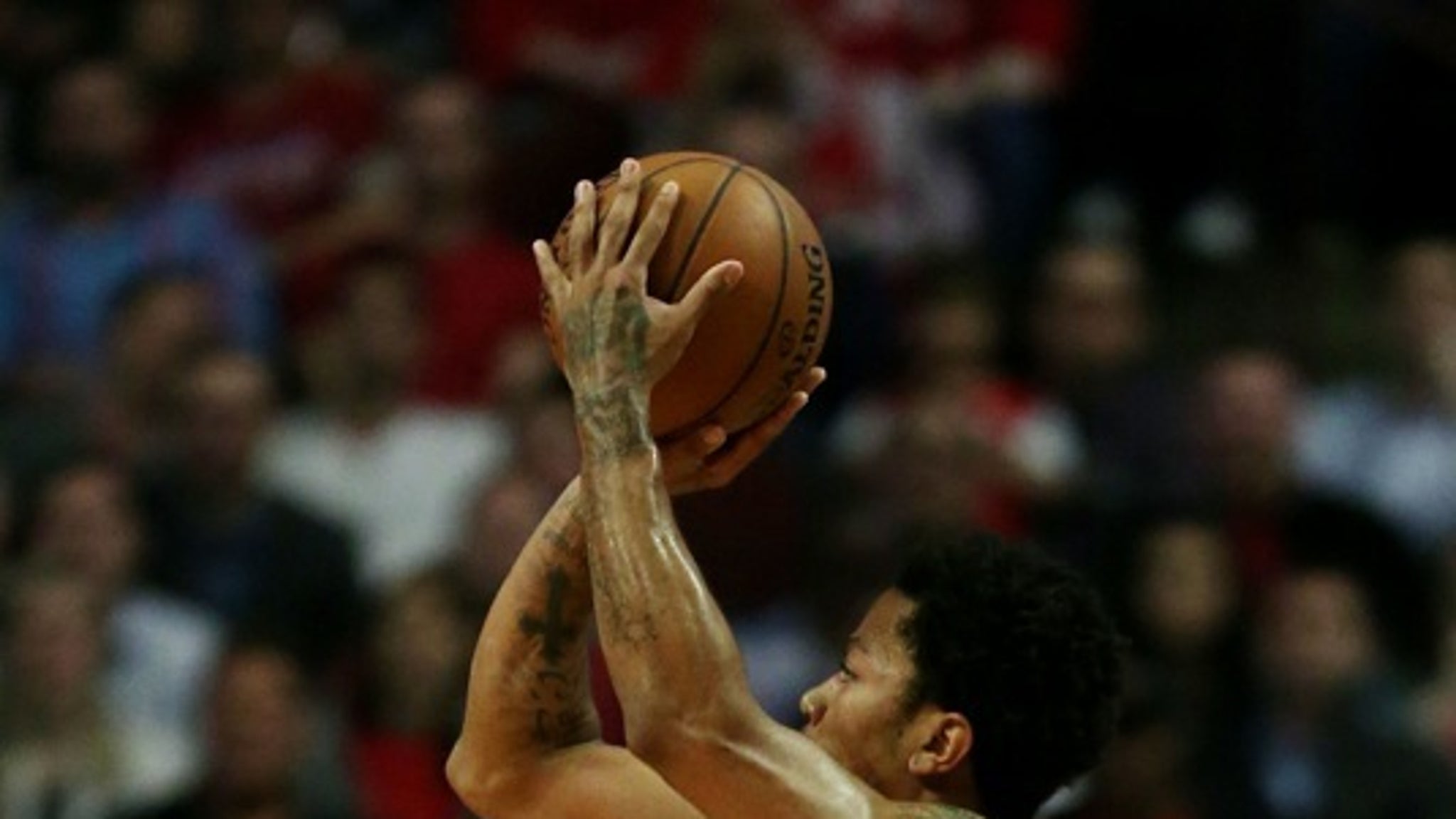 Derrick Rose On The Court