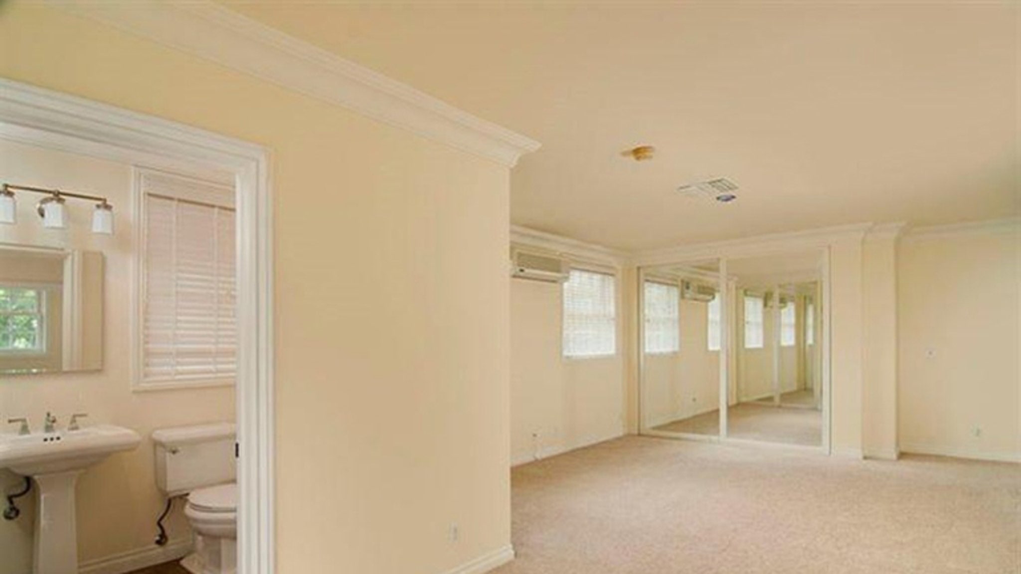 Demi Lovato House -- For $ALE!