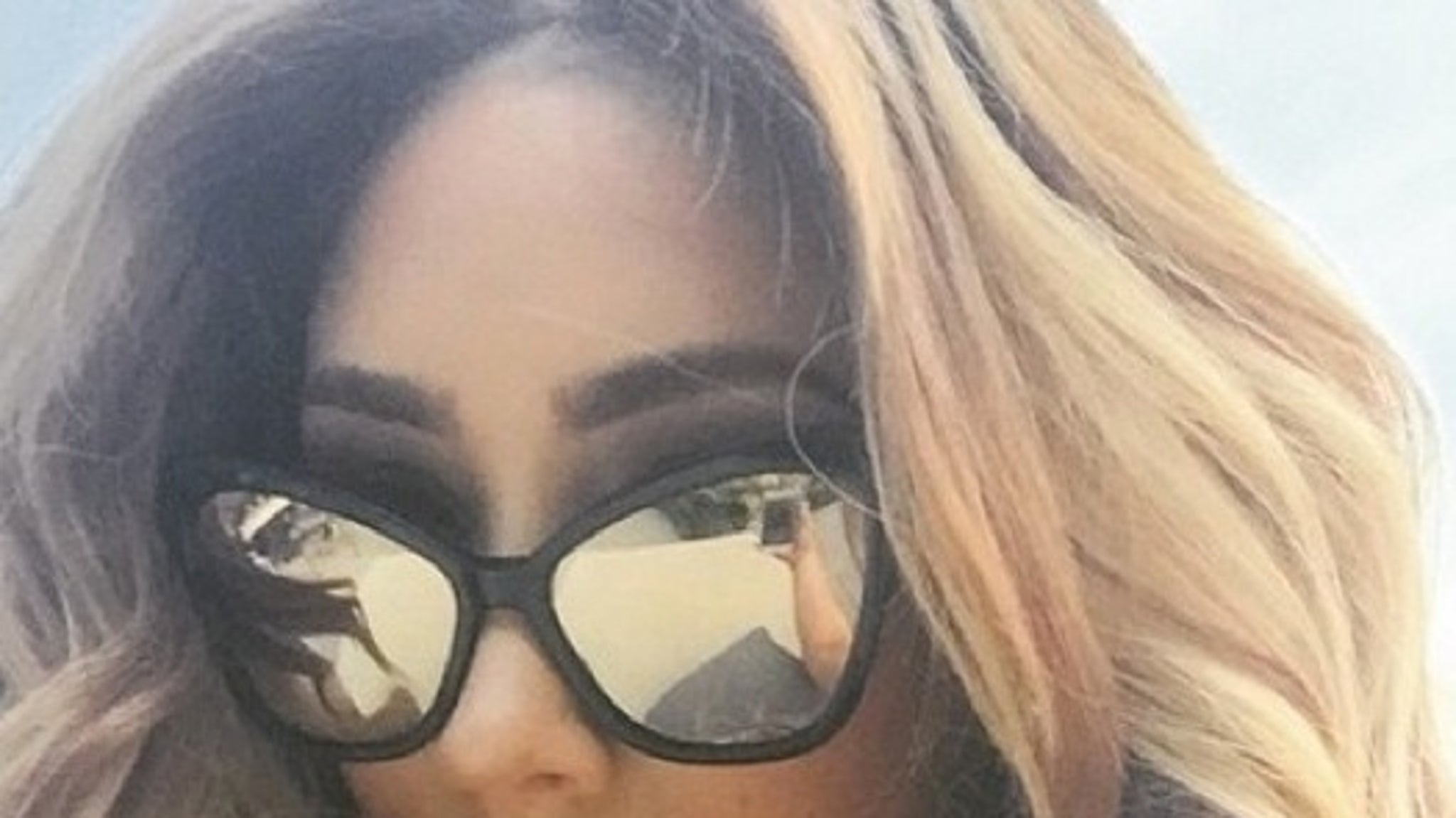 Nikki Mudarris Sexy Snapshots