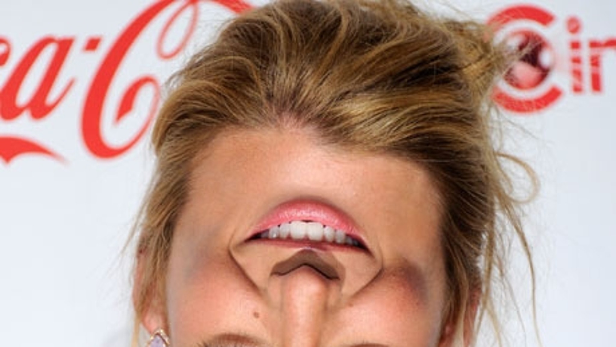 Famous Faces -- Flippin' Out!