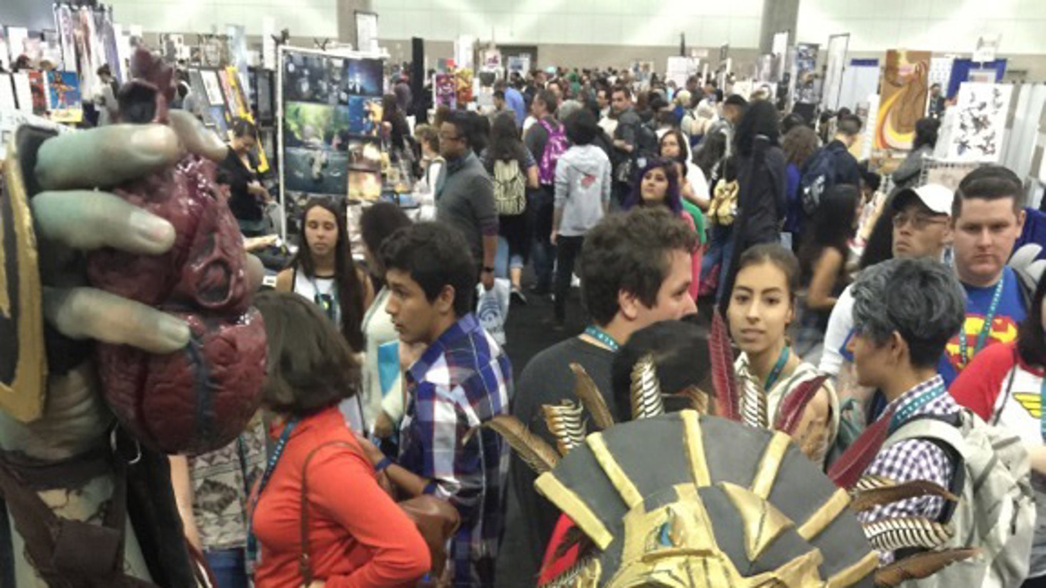 2016 Wondercon Costumes -- Geek Out!