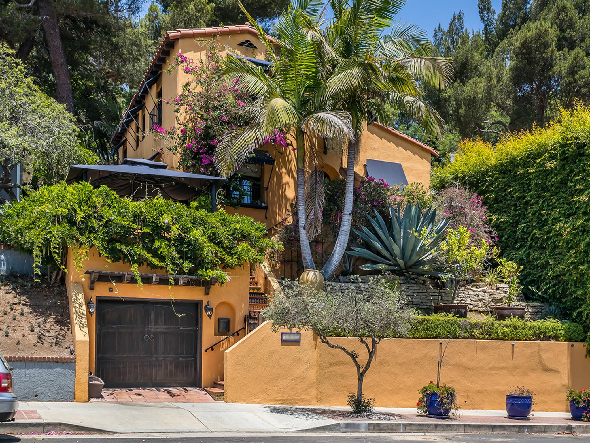 Emma Roberts And Boyfriend 2022