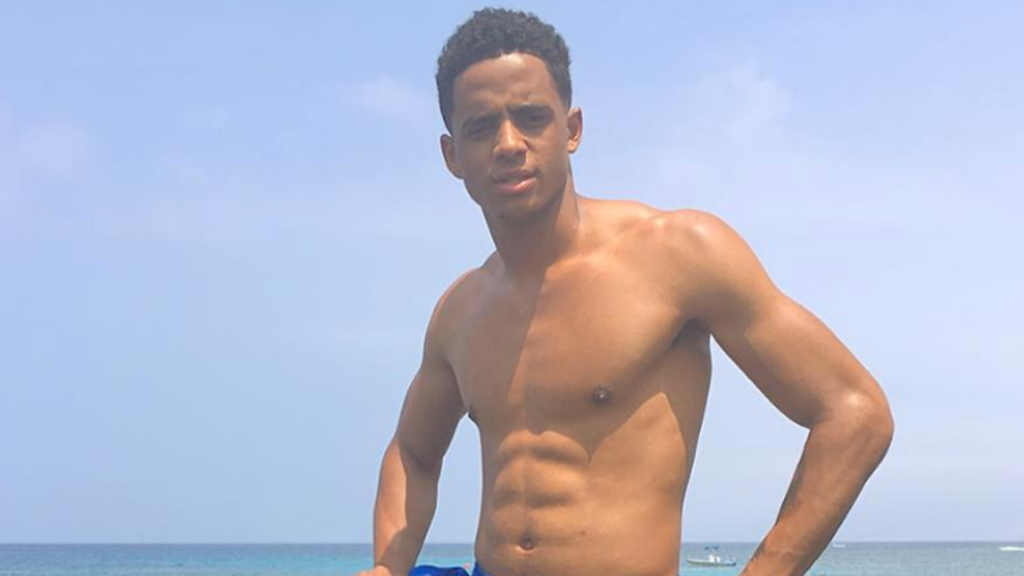 Cordell Broadus -- Model Citizen