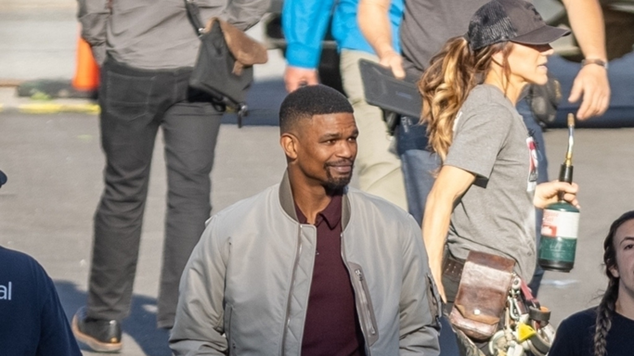 Jamie Foxx's Double Takes His Place On Set