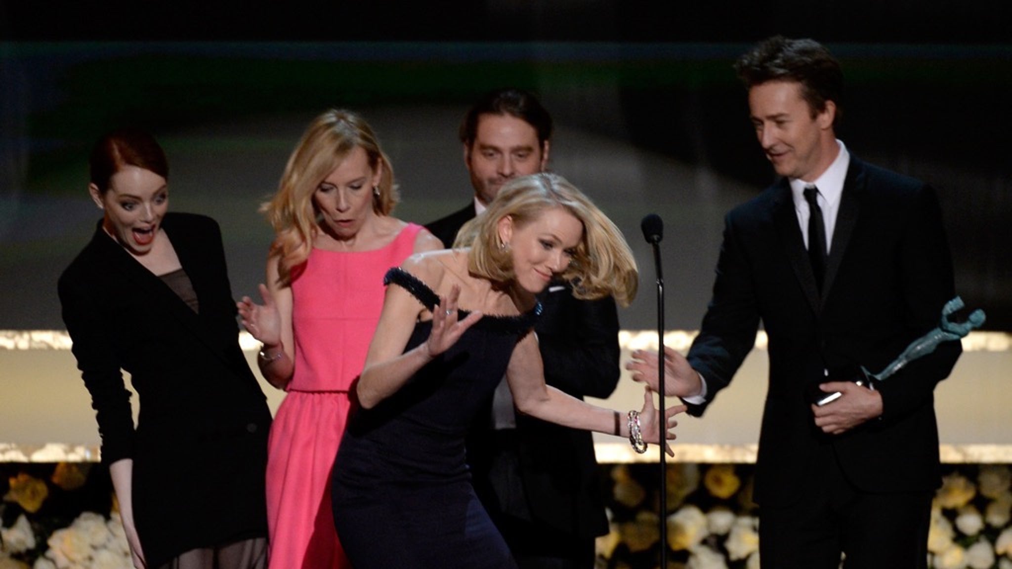 Celebrity Falls -- Stars Taking Spills!