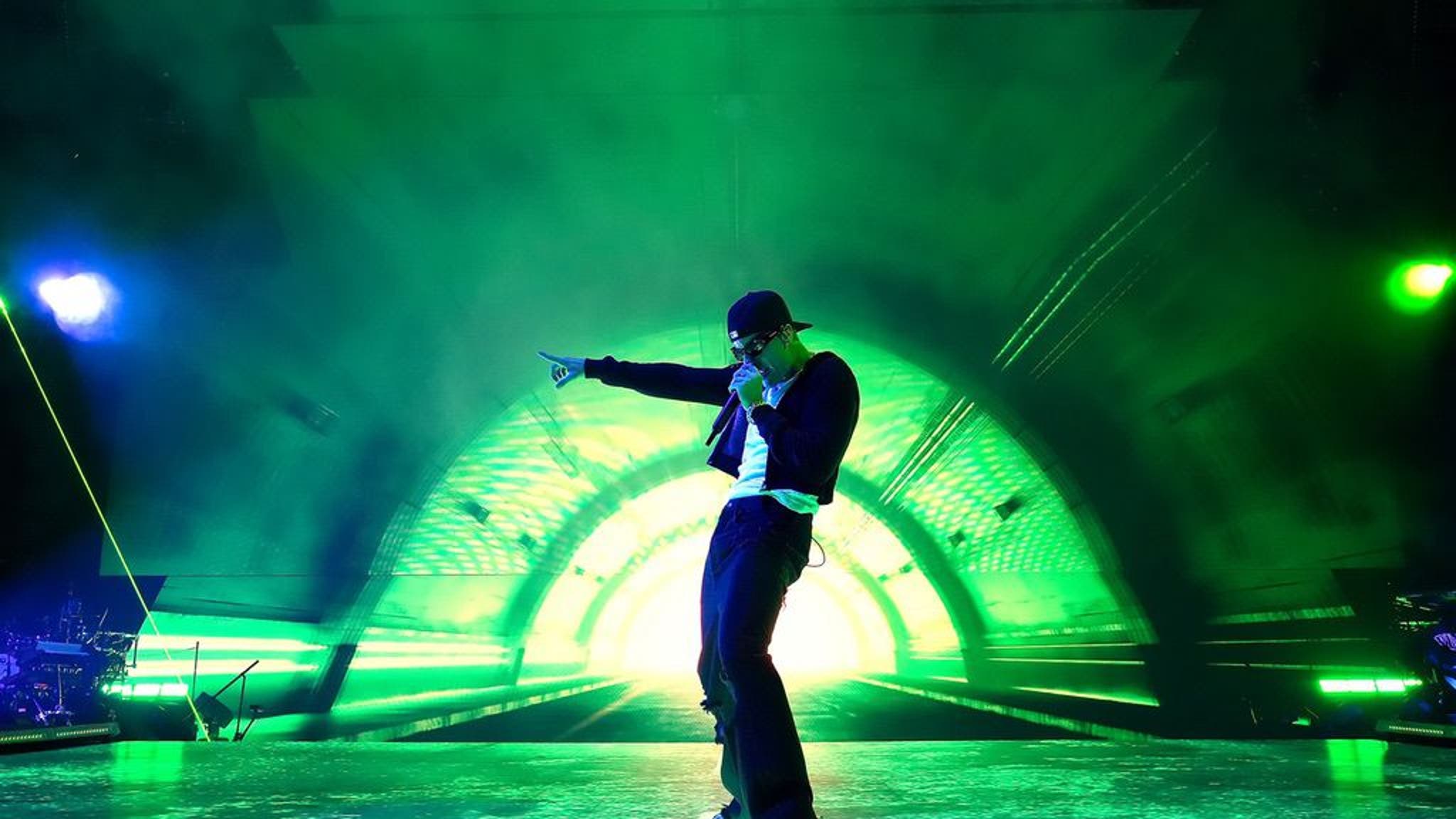 Inside Justin Bieber's 'Justice' Tour