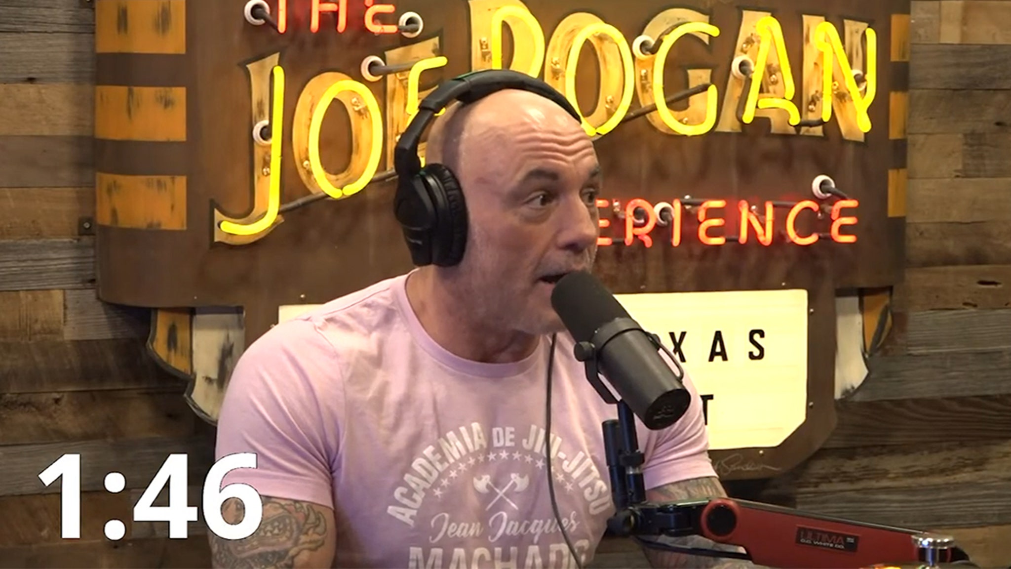 Joe Rogan Says Blake Lively, Ryan Reynolds 'F***ed Up' With Baldoni Lawsuit