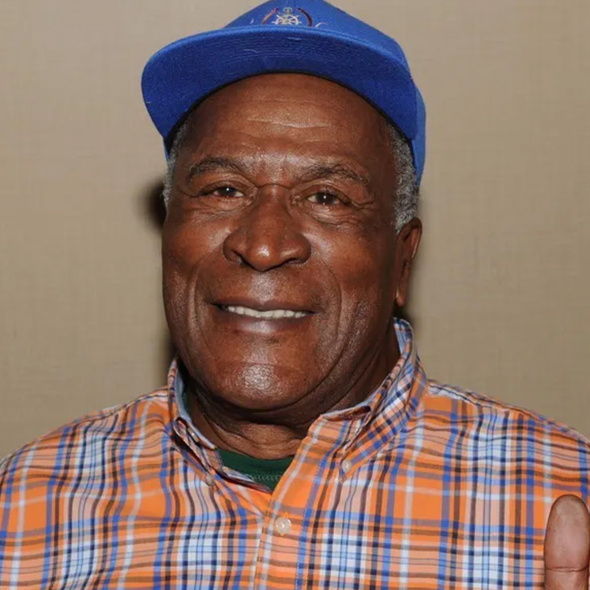 Christopher Amos's Instagram, Twitter & Facebook on IDCrawl