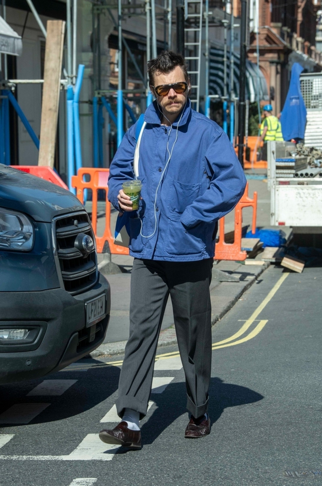 Harry Styles Walking On The Street