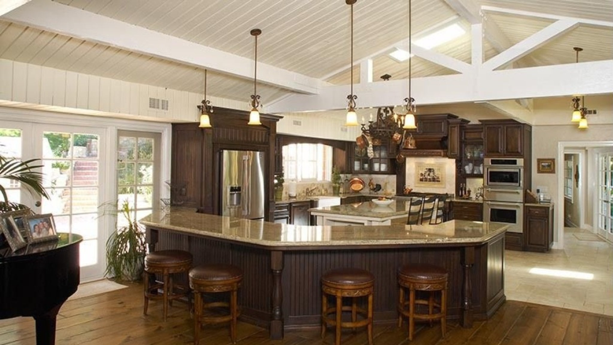 Miley Cyrus New House