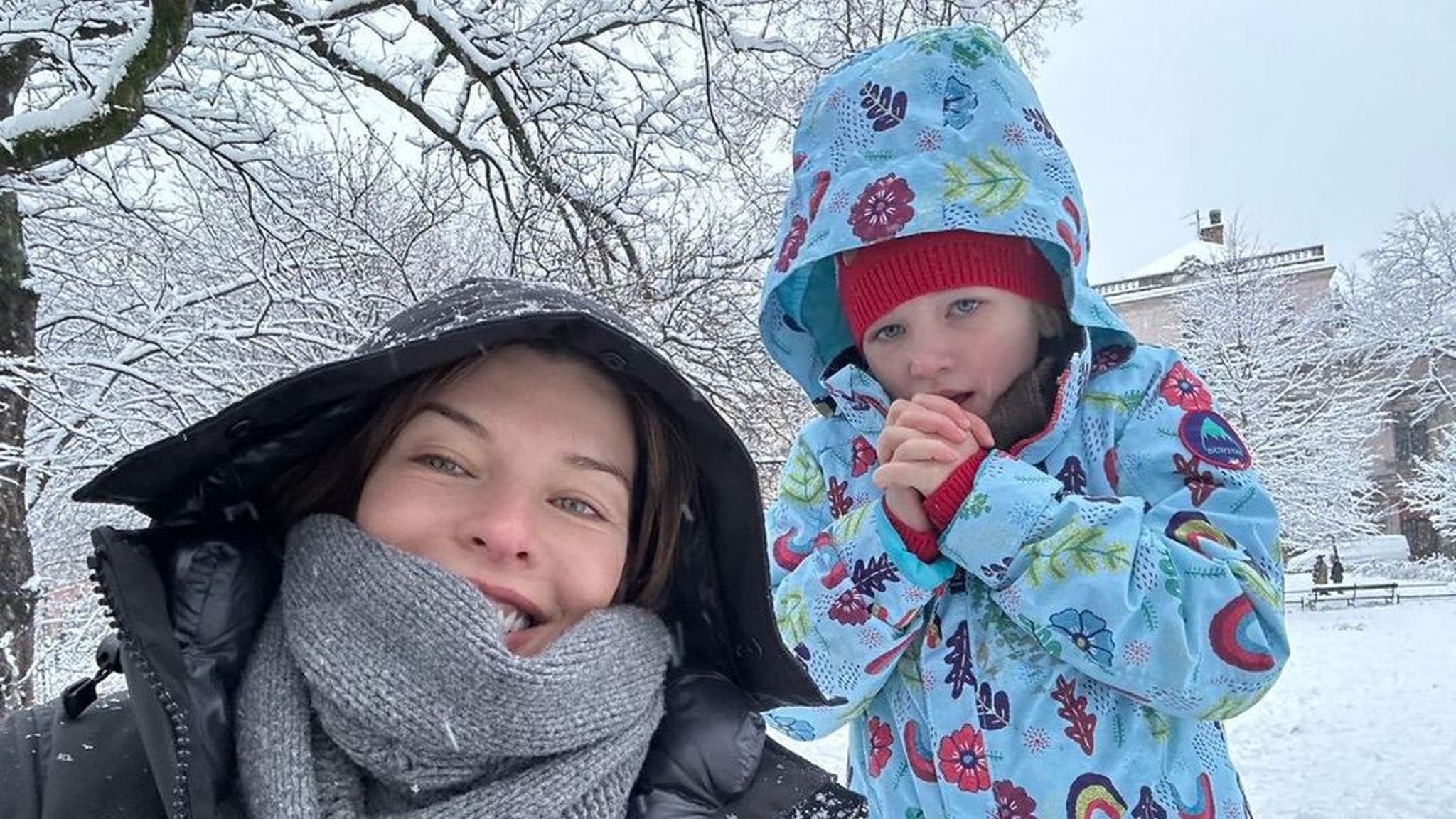 Stars In Snow ... Brrr It's Cold Out Here!