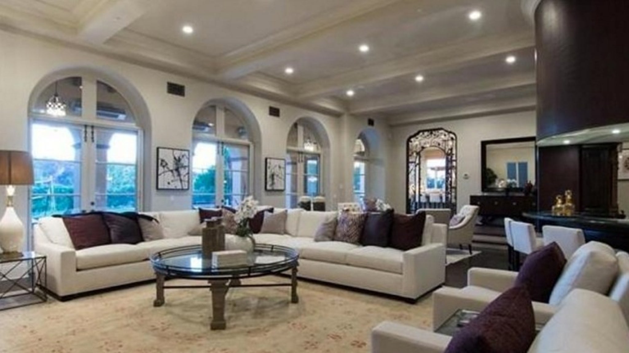 Big Sean Buys Slash's Rockin' Beverly Hills Mansion