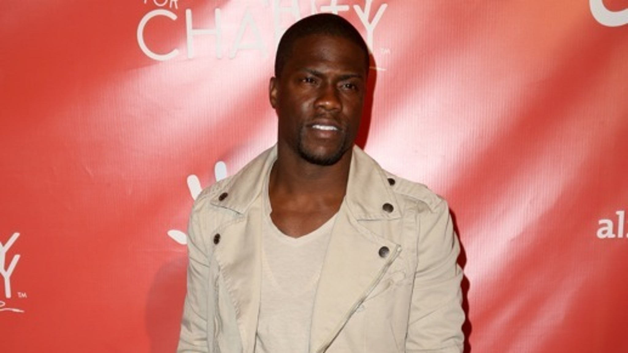 Kevin Hart's Photos