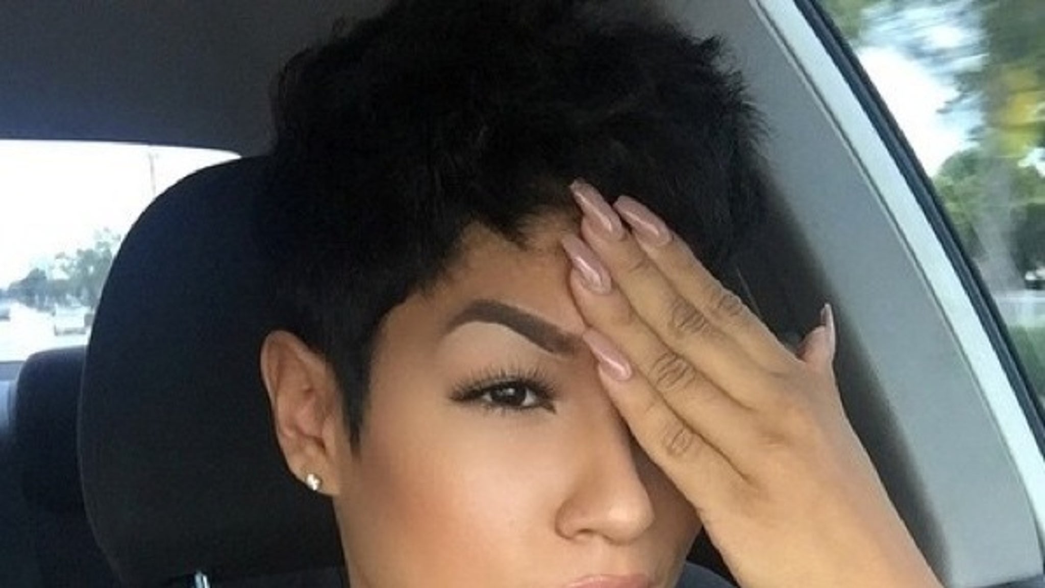 Zashia Santiago's Sexy Snapshots