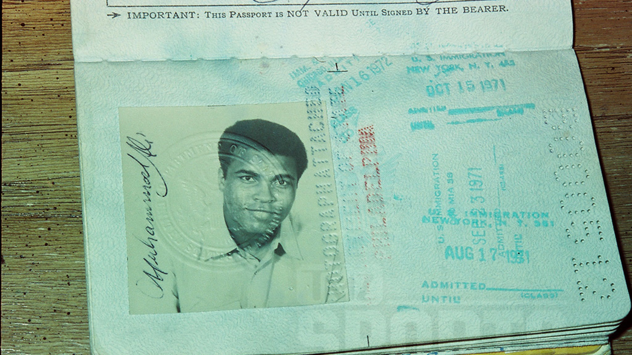 Muhammad Ali Passport -- The Auction Item
