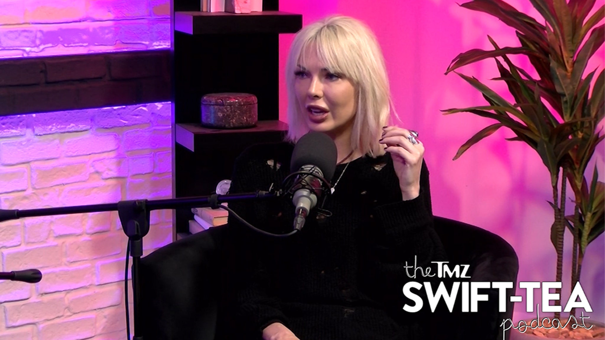 Taylor Swift Impersonator Has Made Up to $18K for a Single Show