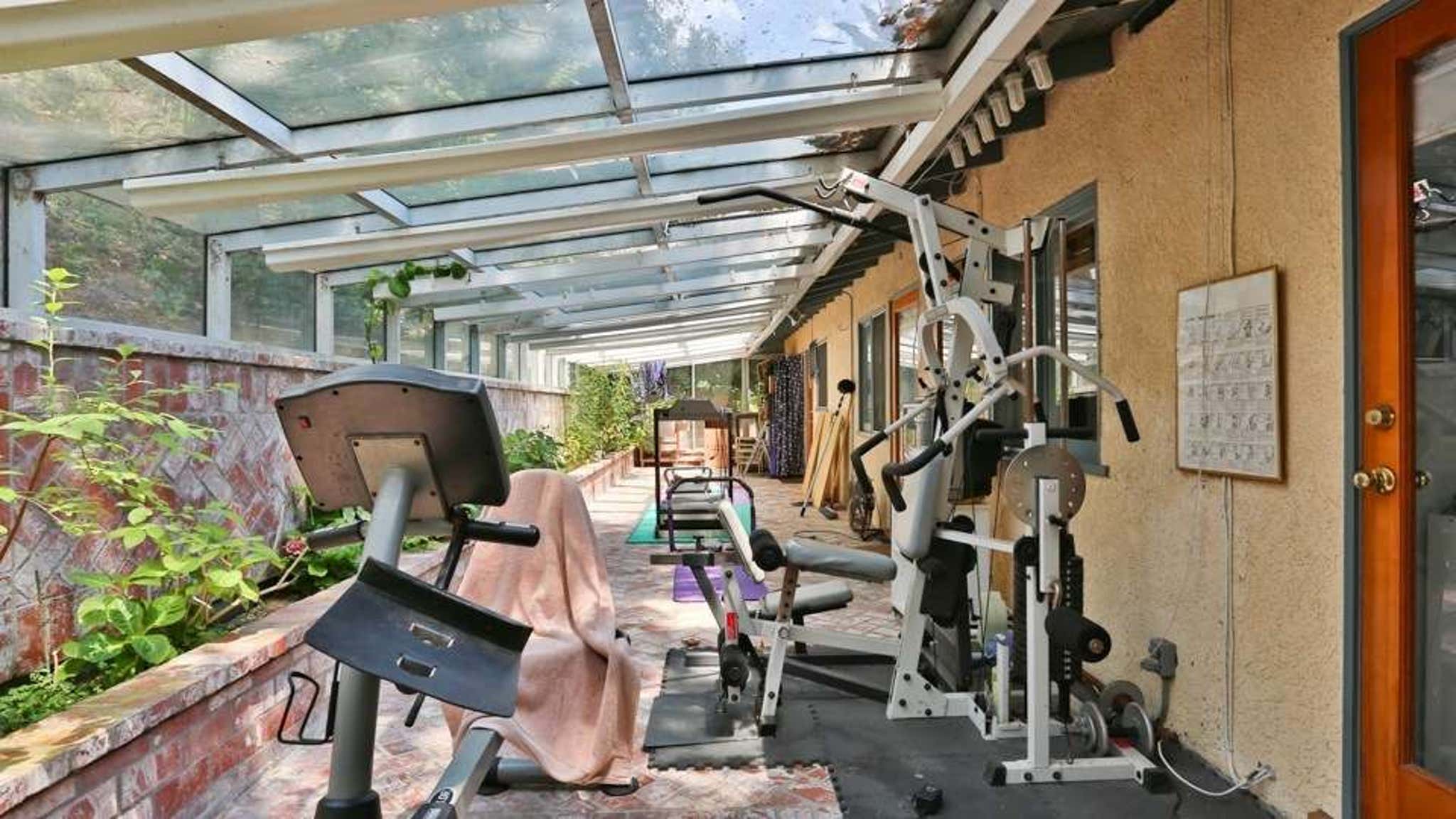 Mark Lonow's Hollywood Home -- For $ALE!