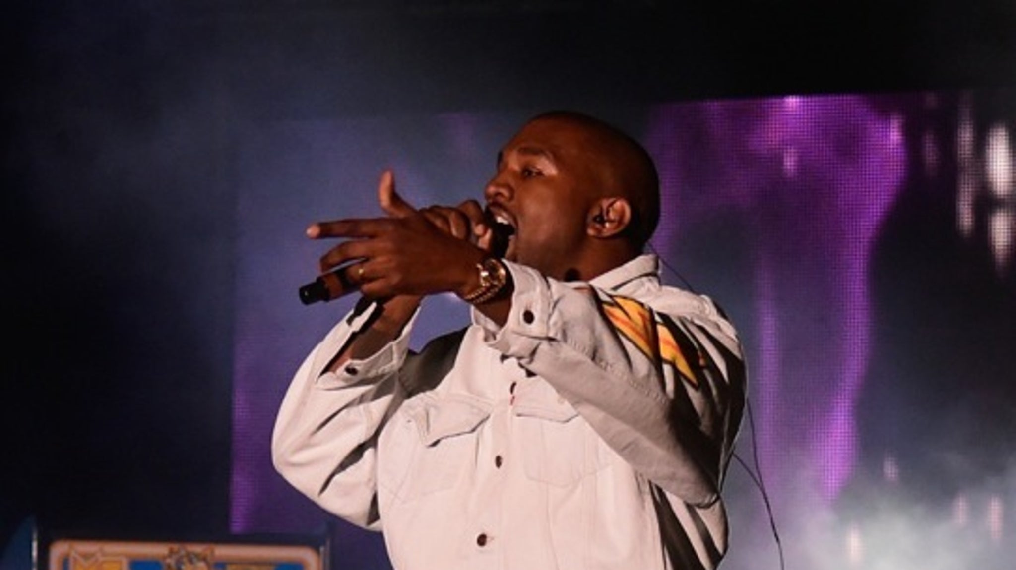 Kanye West -- Live Performance Photos