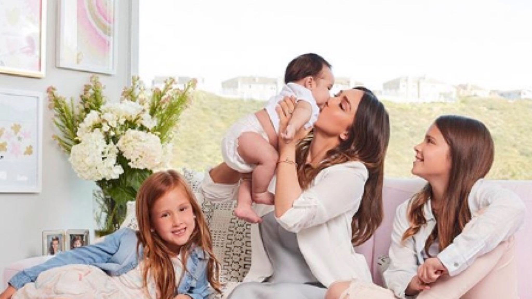 Celebrities Take to Instagram to Wish their Mom's a Happy Mother's Day