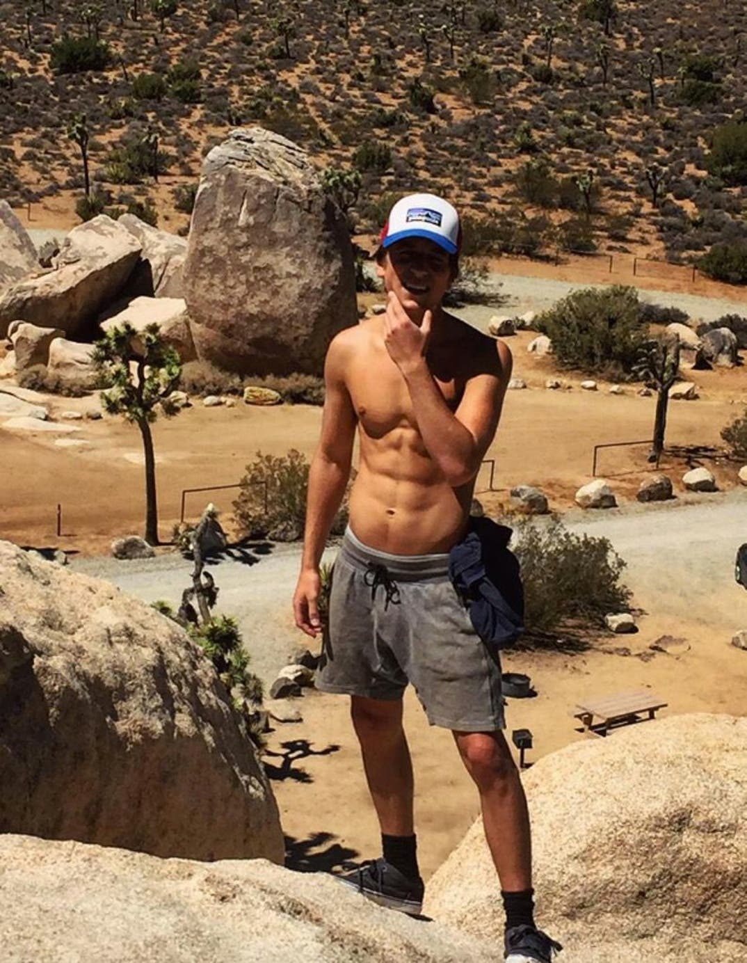 Skyler Gisondo Chest Skyler Gisondo The Jared Booksmart Sweatshirt