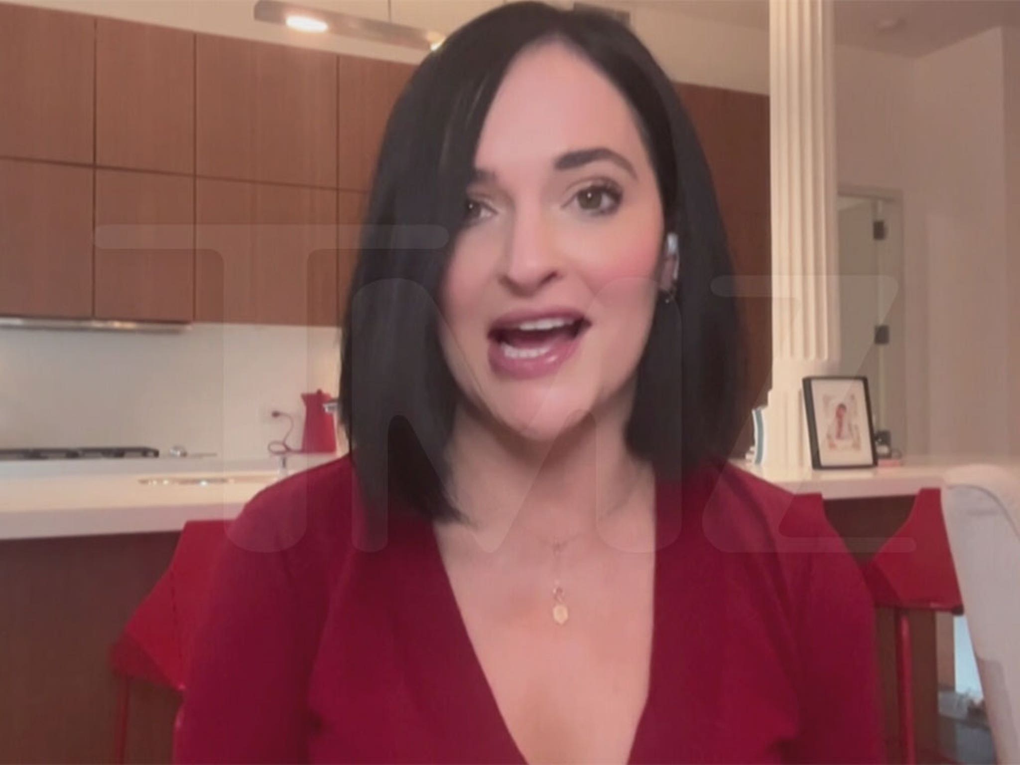 Lis Smith's Instagram, Twitter & Facebook on IDCrawl