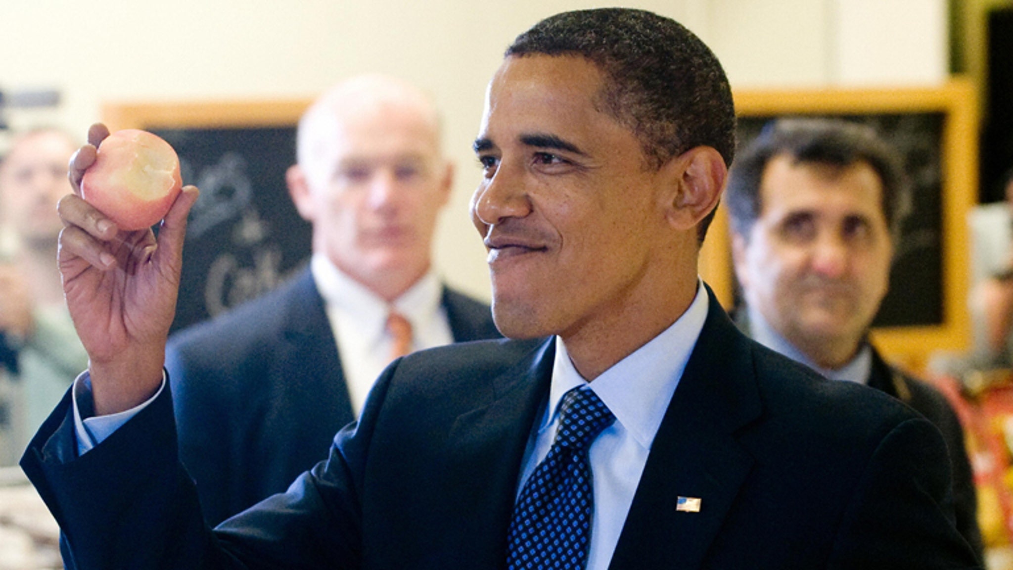 Barack Obama Eating -- The Famished Photos