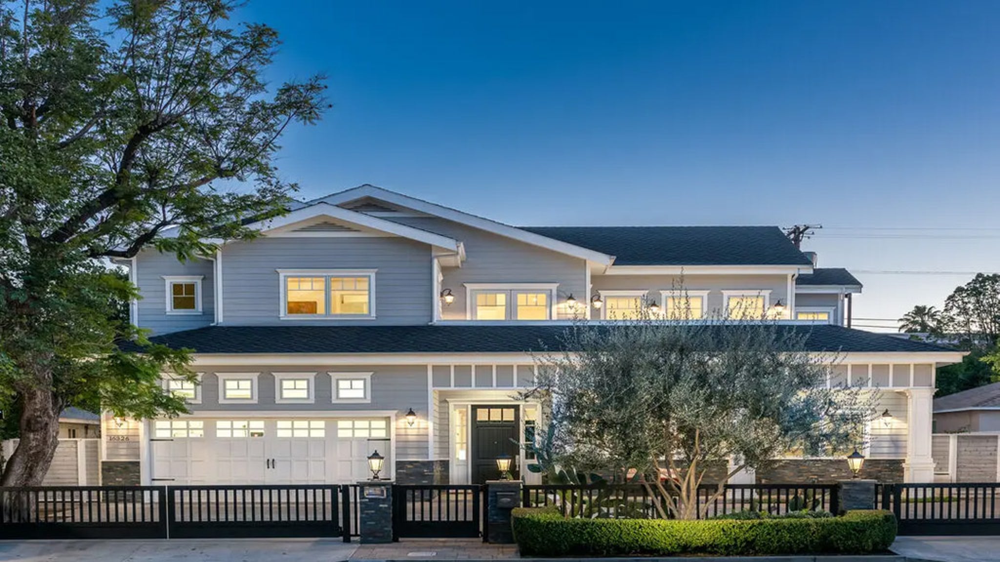 YouTuber Colleen Ballinger Sells L.A. Home