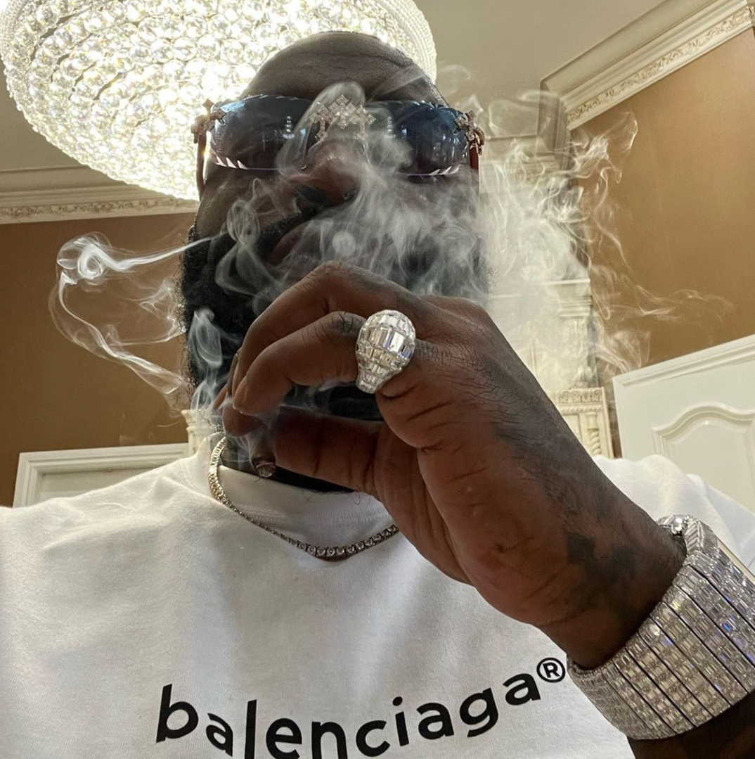Rick Ross Smokes 100 Blunts
