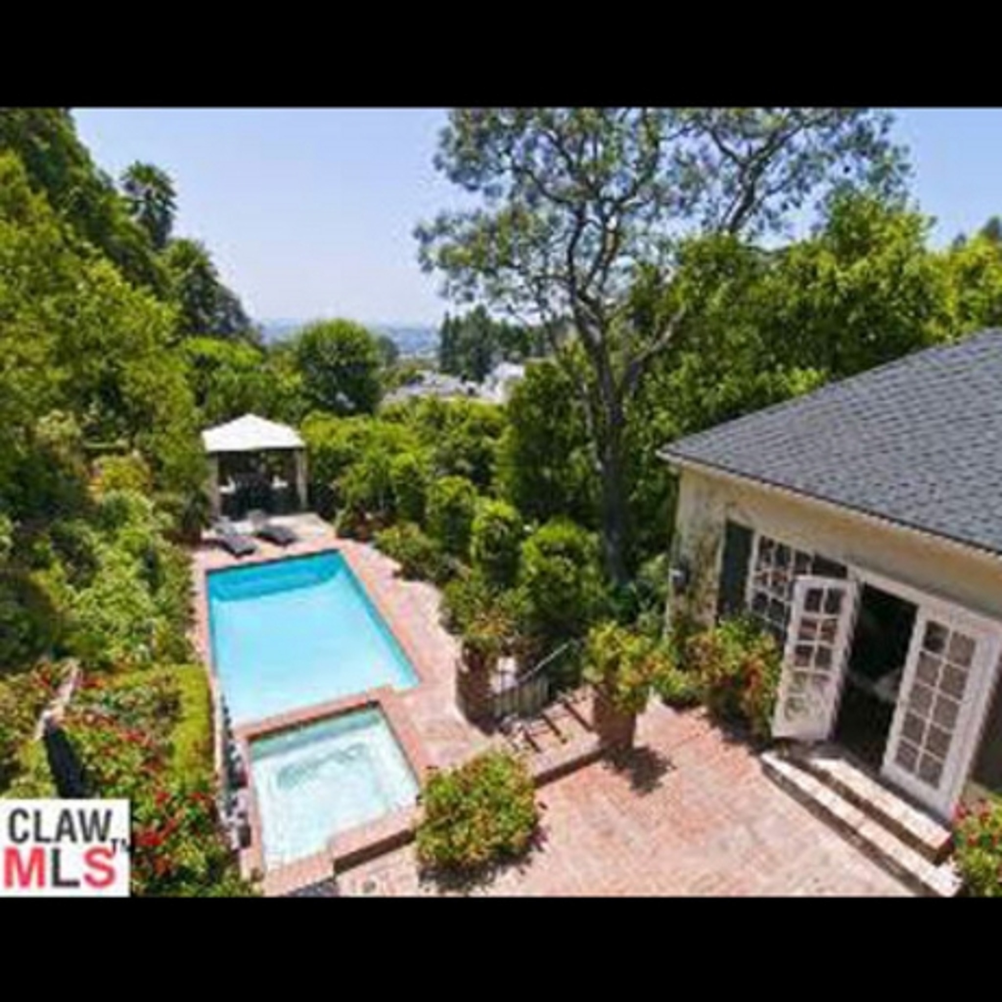 Joaquin Phoenix House All About Joaquin Phoenix's 4 Siblings: River,