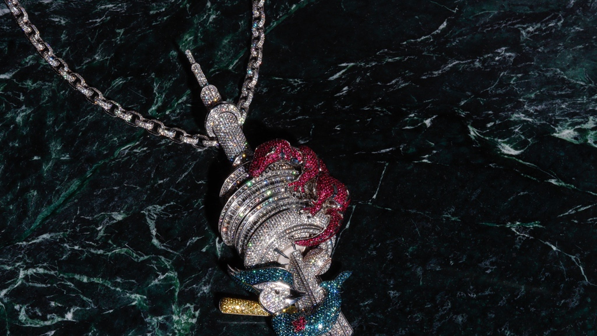 Drake Gets 'Crown Jewel Of Toronto' Diamond Pendant And Chain