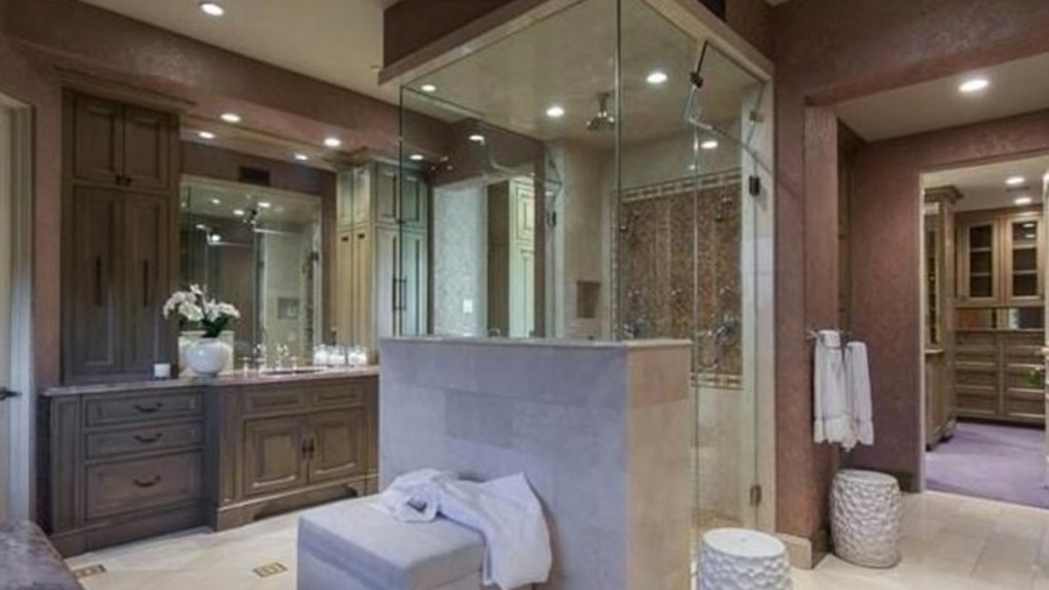 Big Sean Buys Slash's Rockin' Beverly Hills Mansion