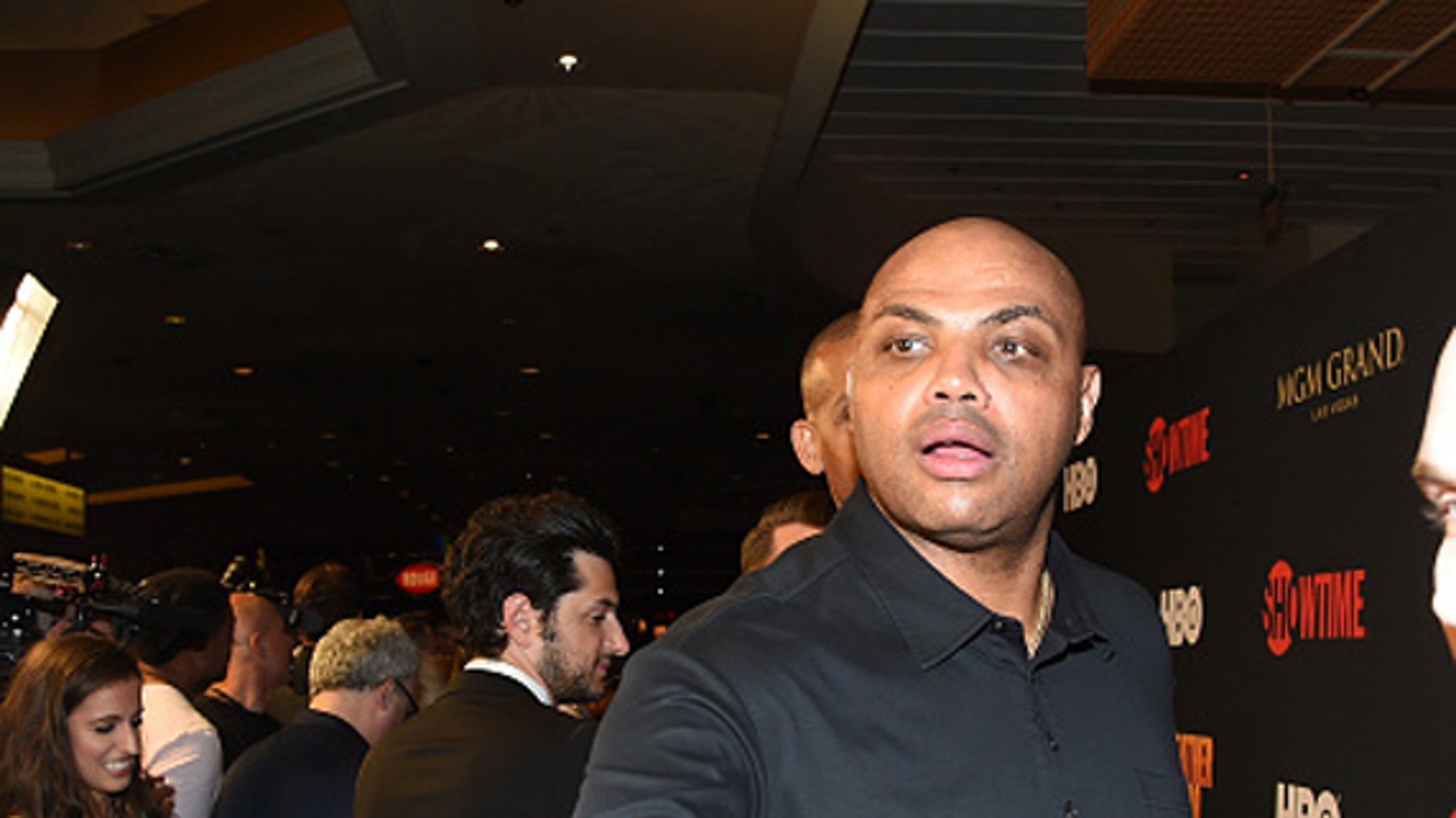 Famous Floyd & Manny Fight Fans