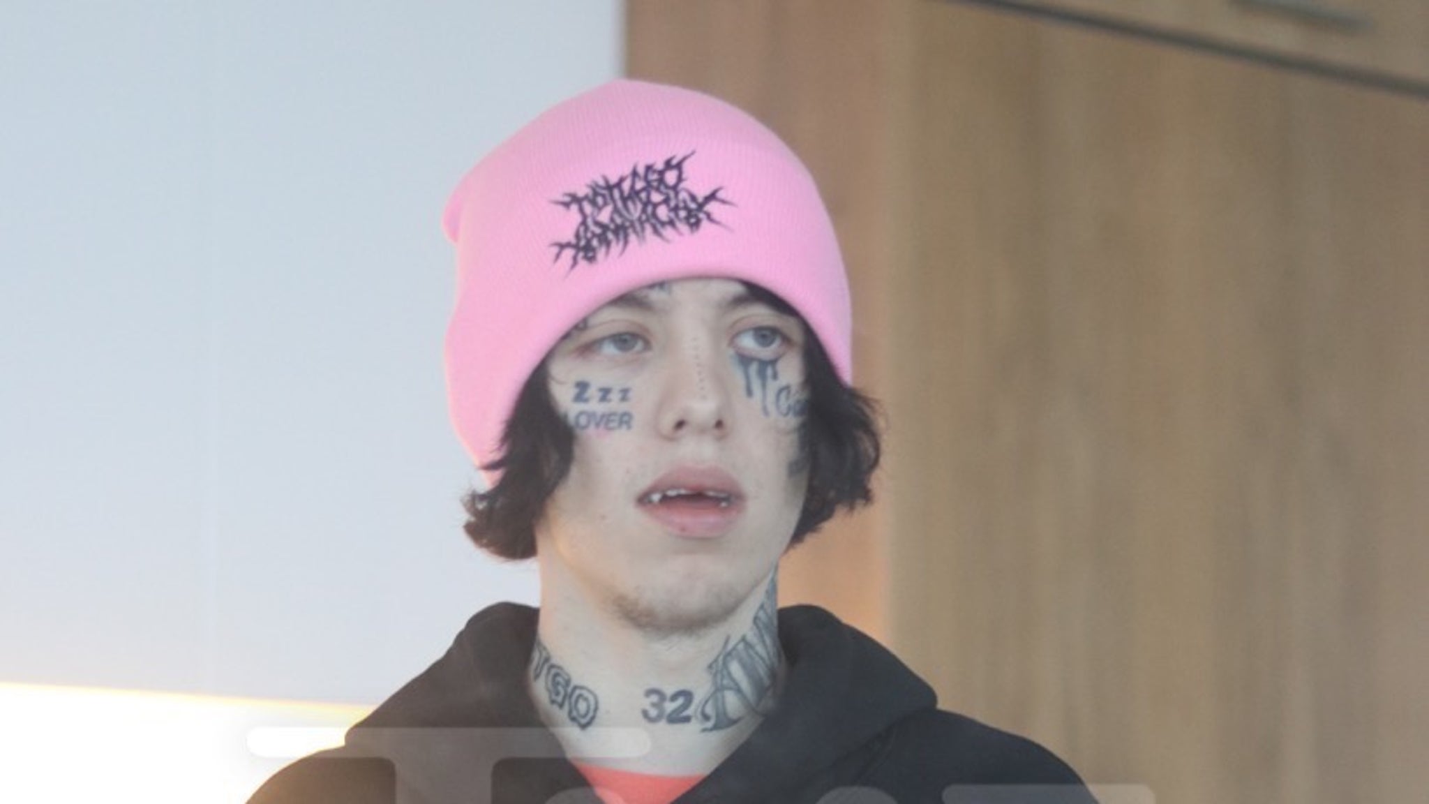 Lil Xan's Gun Photo Shoot
