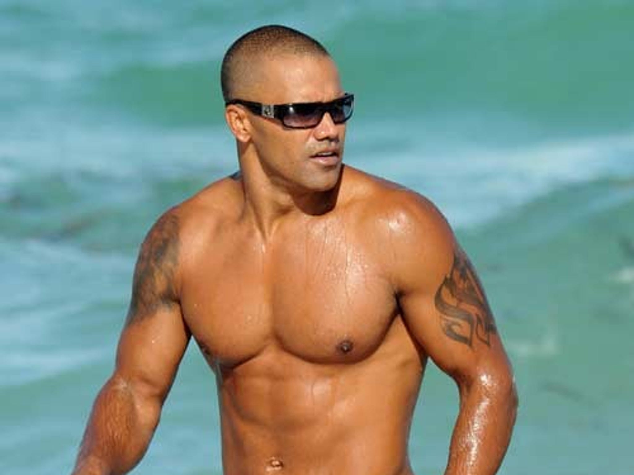 shemar moore abs
