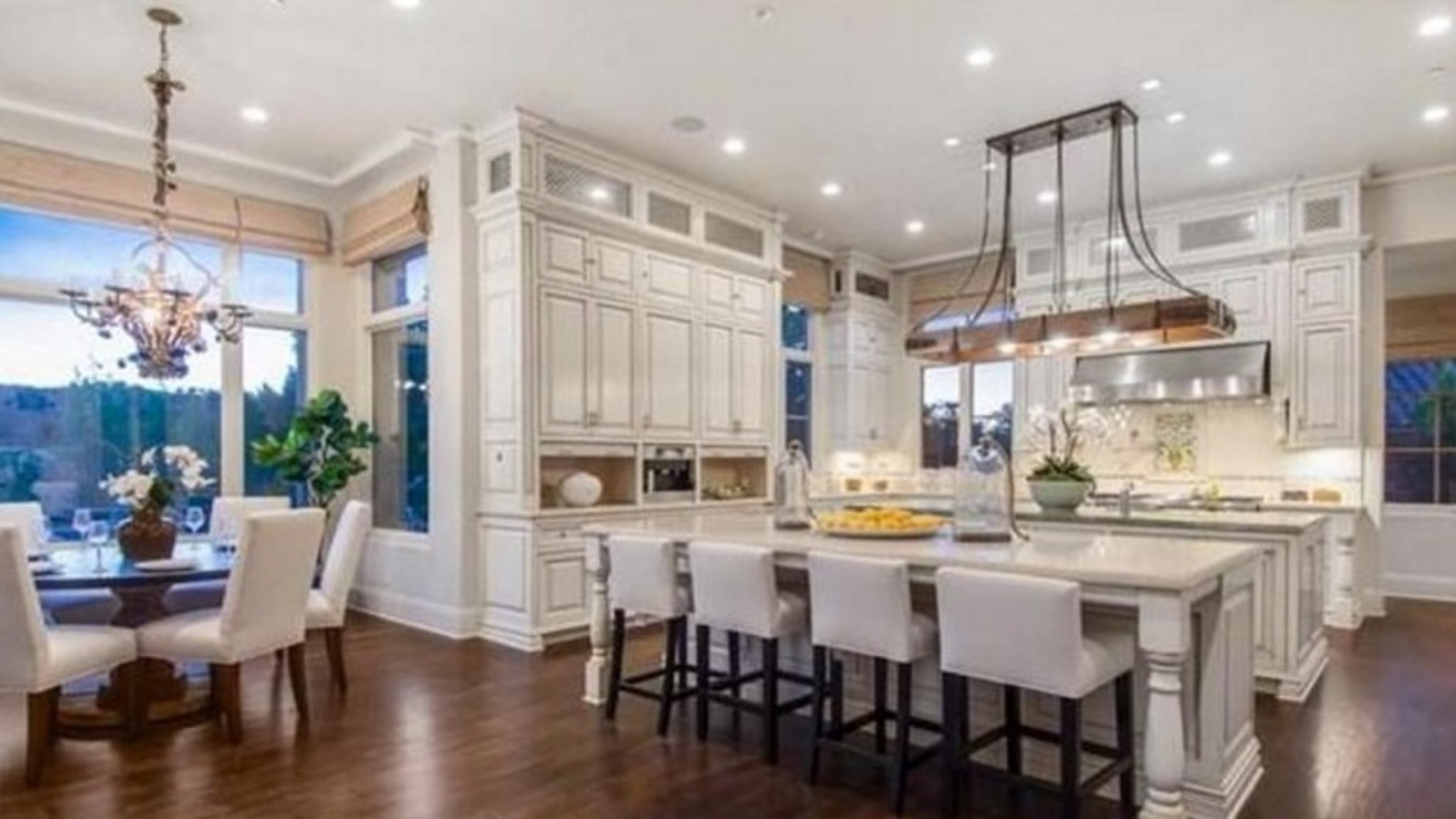 Big Sean Buys Slash's Rockin' Beverly Hills Mansion