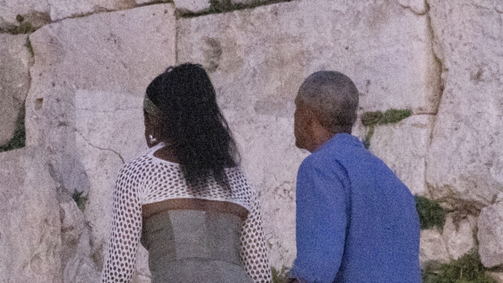 Obamas At The Acropolis In Athens