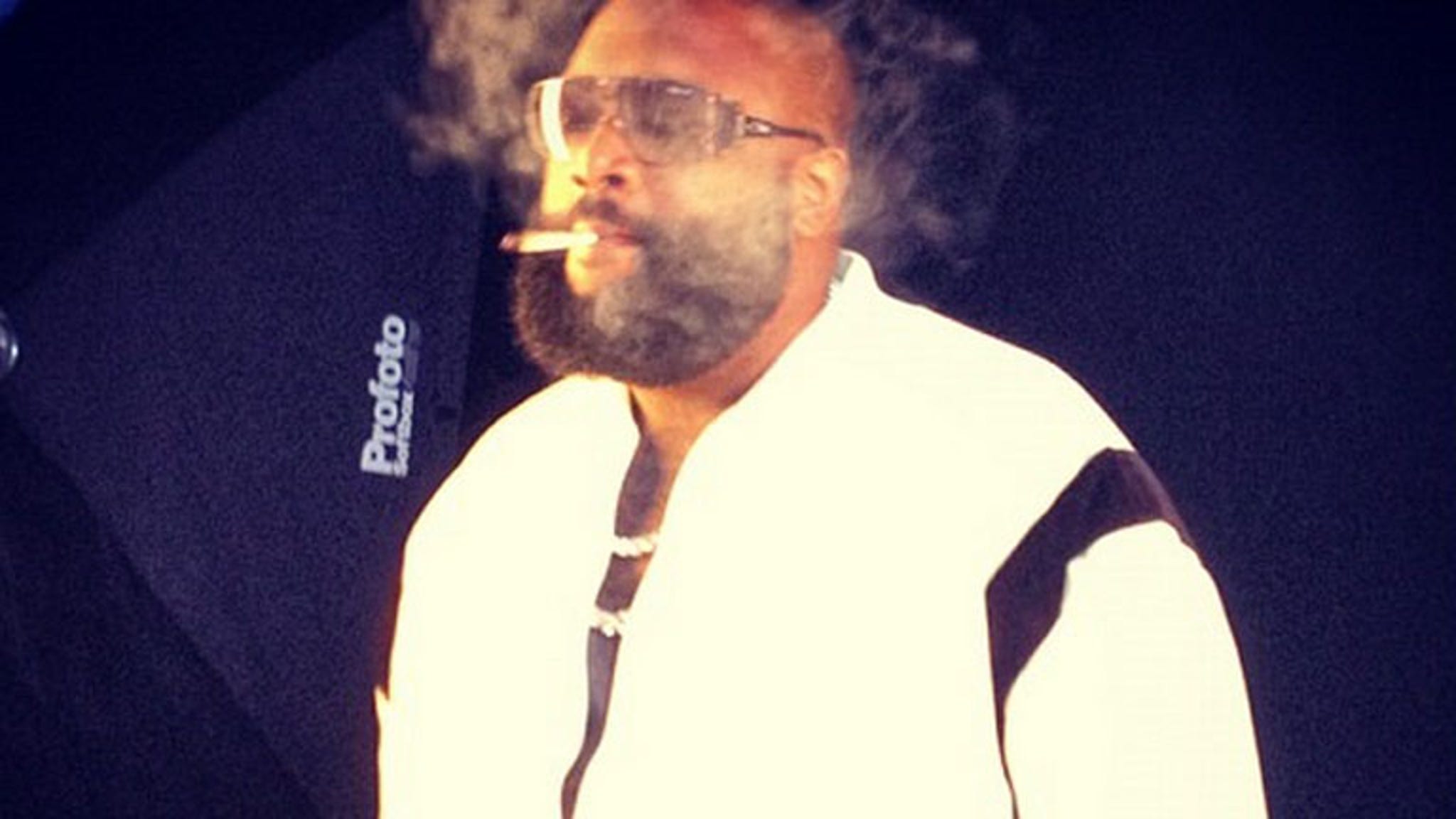 Smokin' Stars -- It's 420 Somewhere!