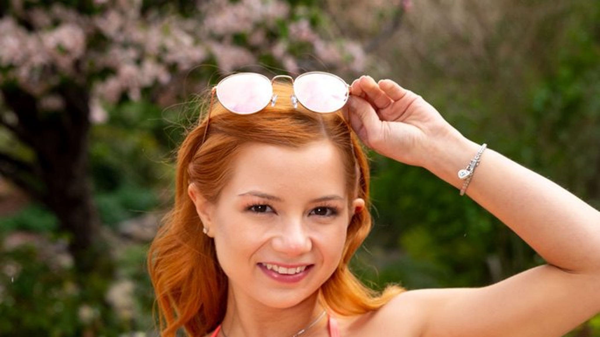 Alice Little Hot Shots