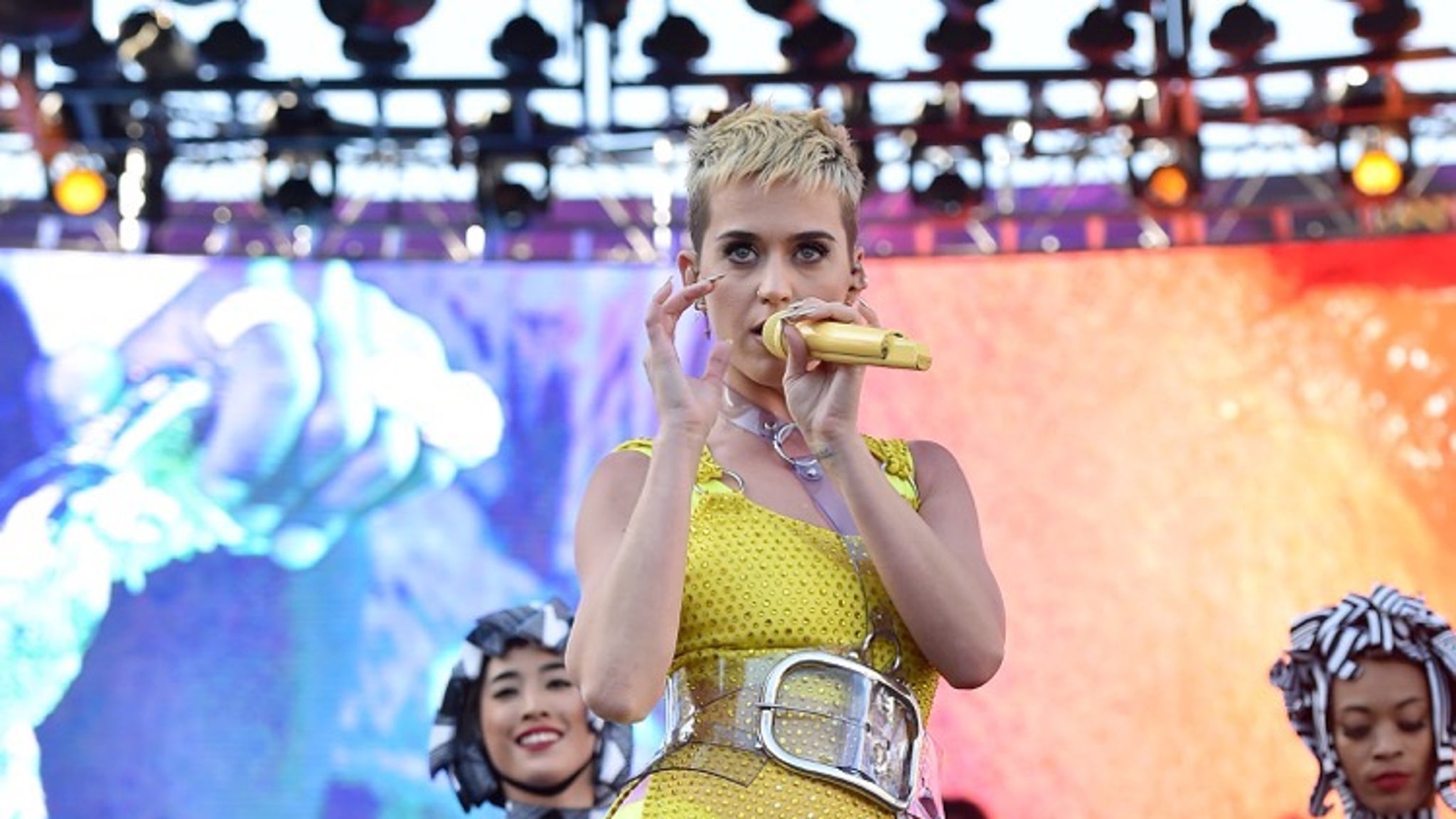 Katy Perry's Performance Photos