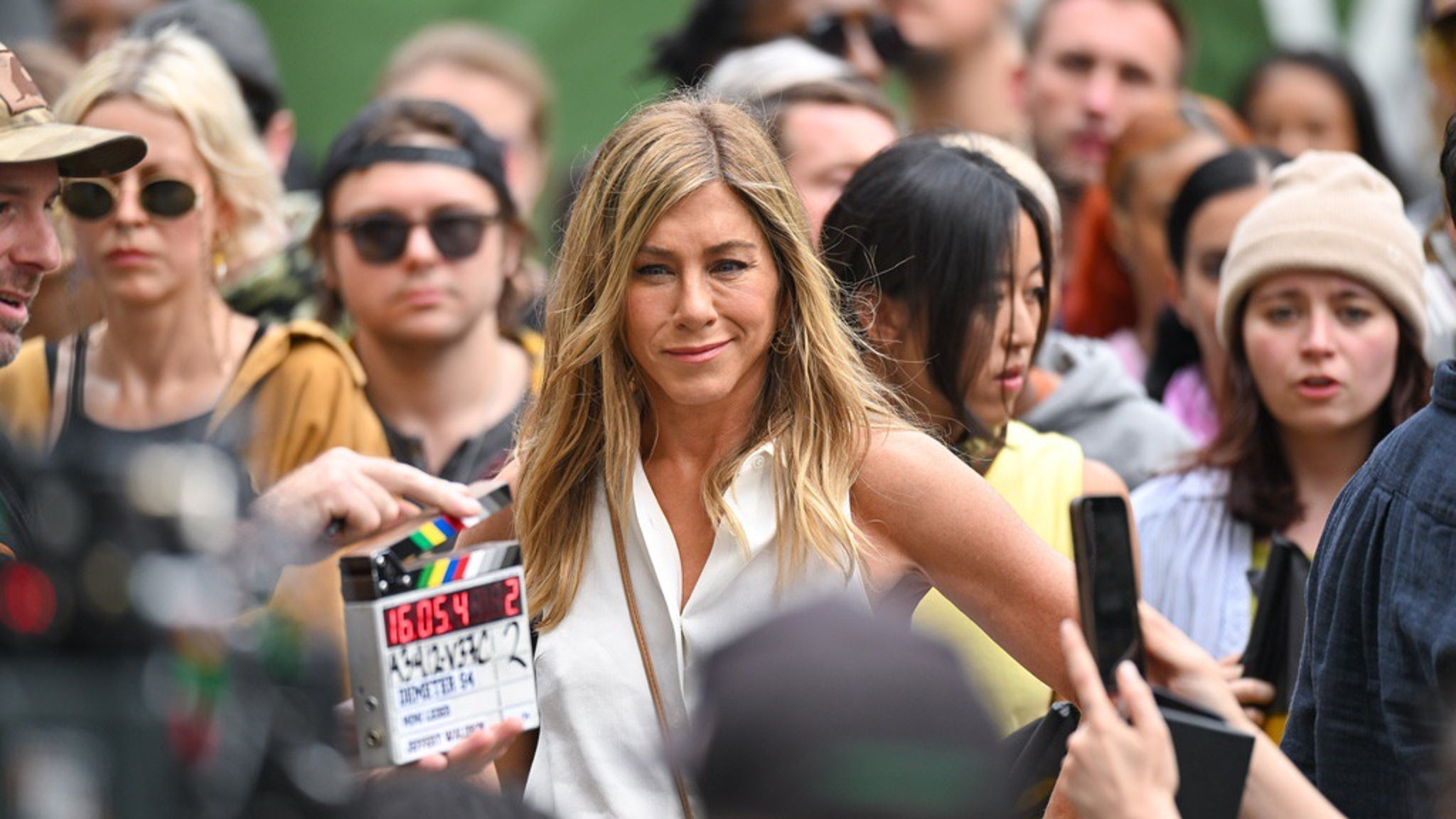Jennifer Aniston Covered In Oil While Filming 'Morning Show' Protest Scene