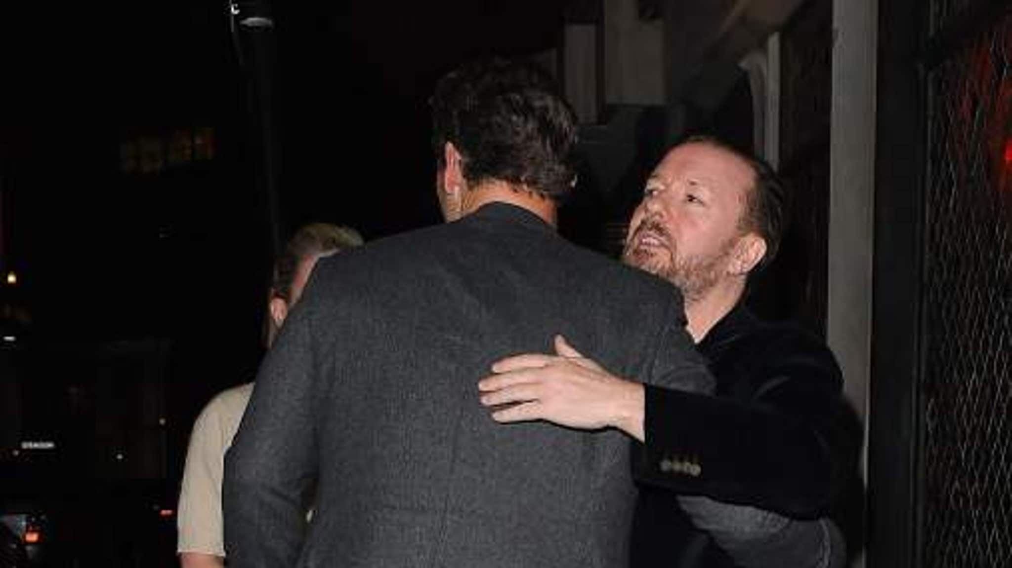 Squeezing Stars -- Hug an Australian Day