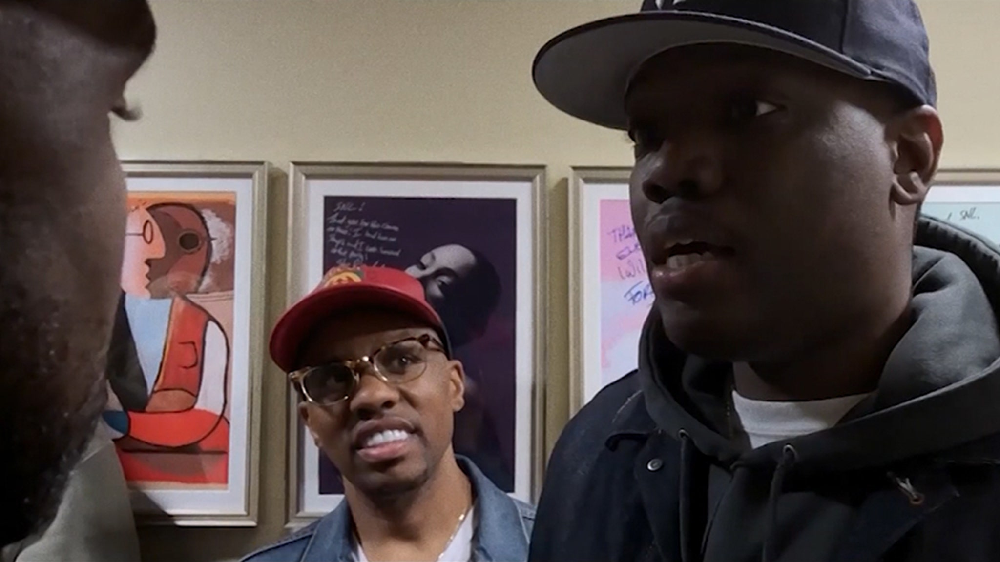 Kanye West Confronted by Michael Che in Documentary