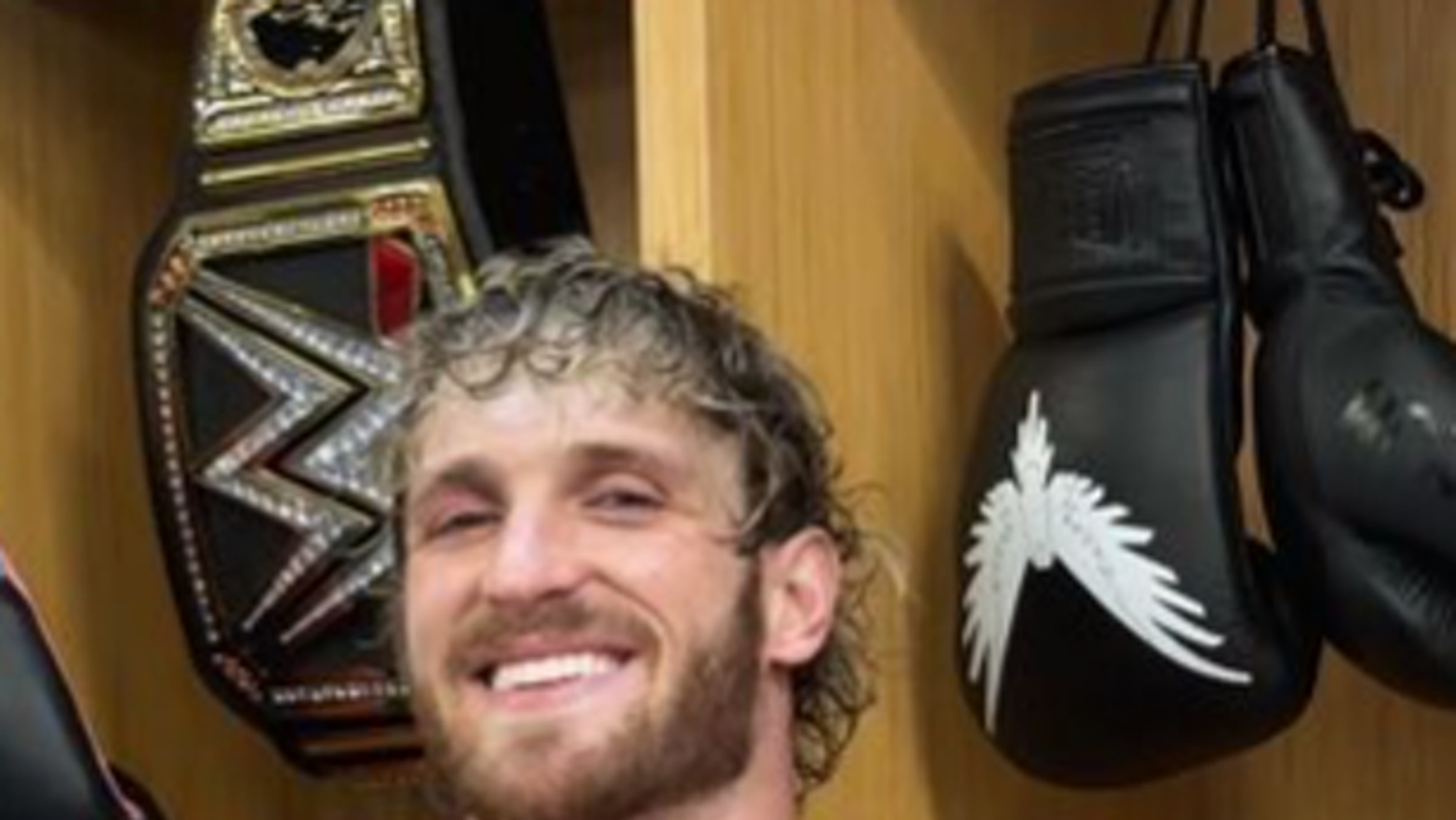 Logan Paul Hot Shots